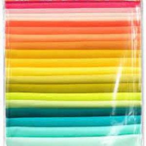 Polychromatic Quilt Kit Essex, Paintbox, and Kona Fabrics Elizabeth ...