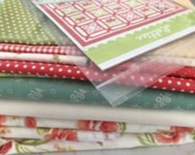 Strawberry Fields Revisited Fig Tree Lattice Quilt Kit 71x71 Includes ...