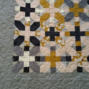 Handmade Quilt Celestial Fabric by Zen Chic for Moda 77x 89 (double Bed ...