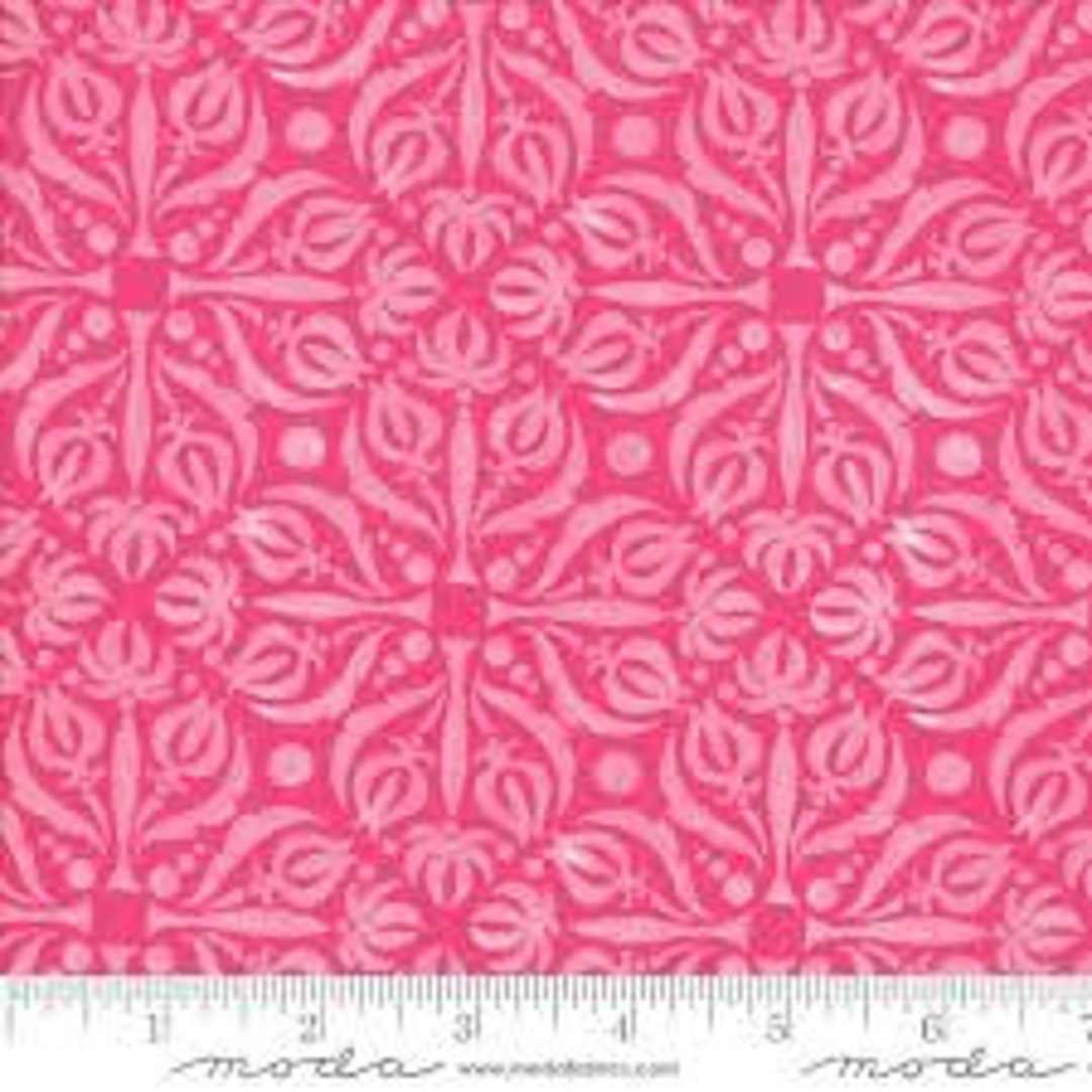 Sweet Pea & Lily 1/2 Yard Robin Pickens - Moda - Pink #48644 17 ...