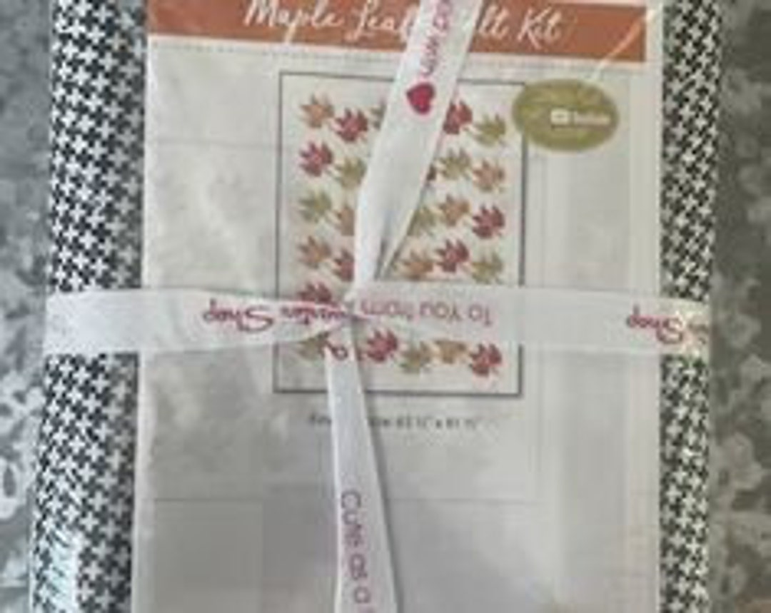 Farmhouse II Maple Leaf Quilt Kit (63"x 81") Fig Tree - Fat Quarter ...