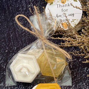 20 Bee & Honeycomb Honey Oatmeal Soaps, Handmade Mini Soap for Mommy to ...