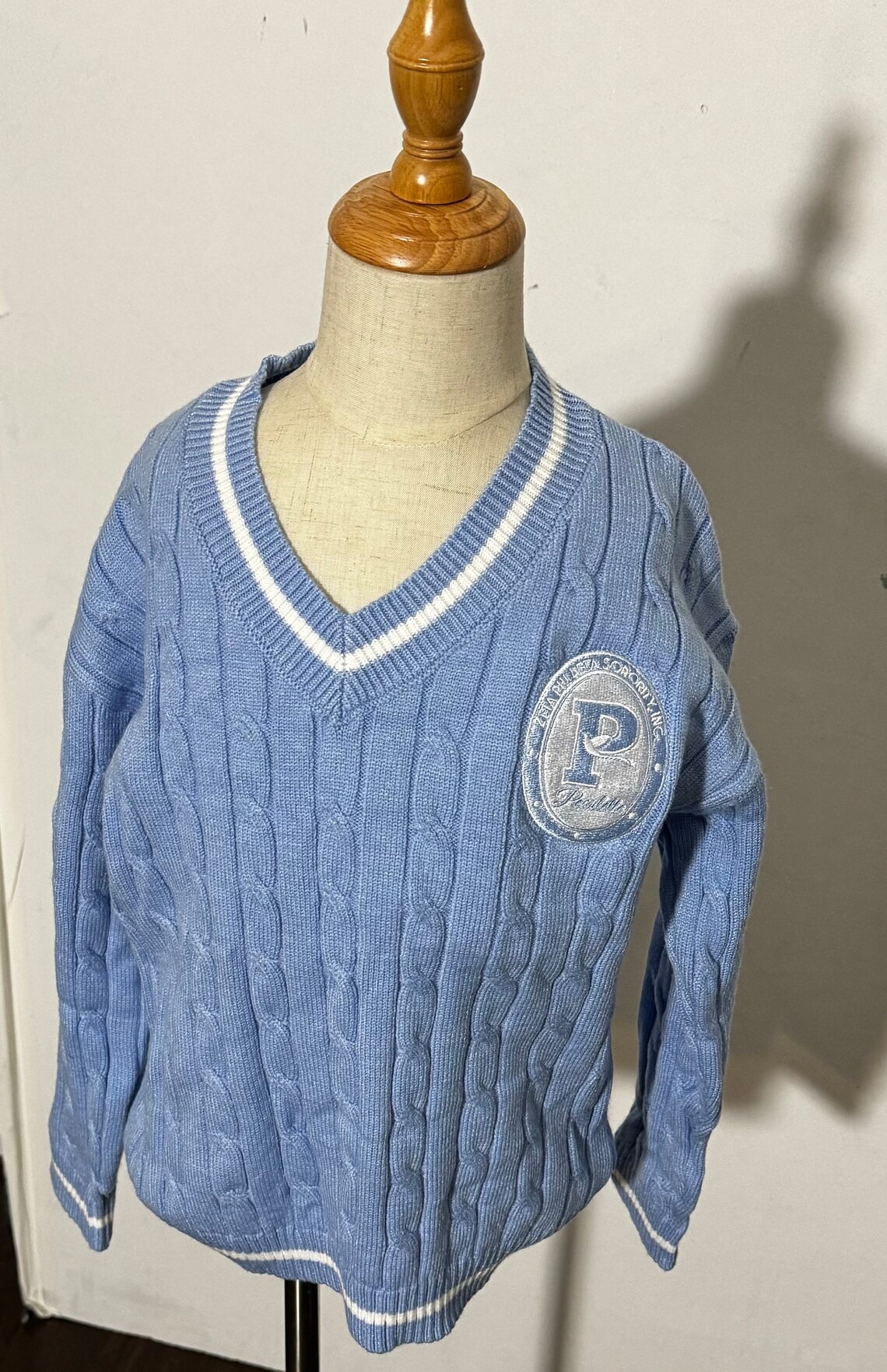 LIMITED Edition...embroidered Pearlette Club Pullover Sweater Pearlette ...