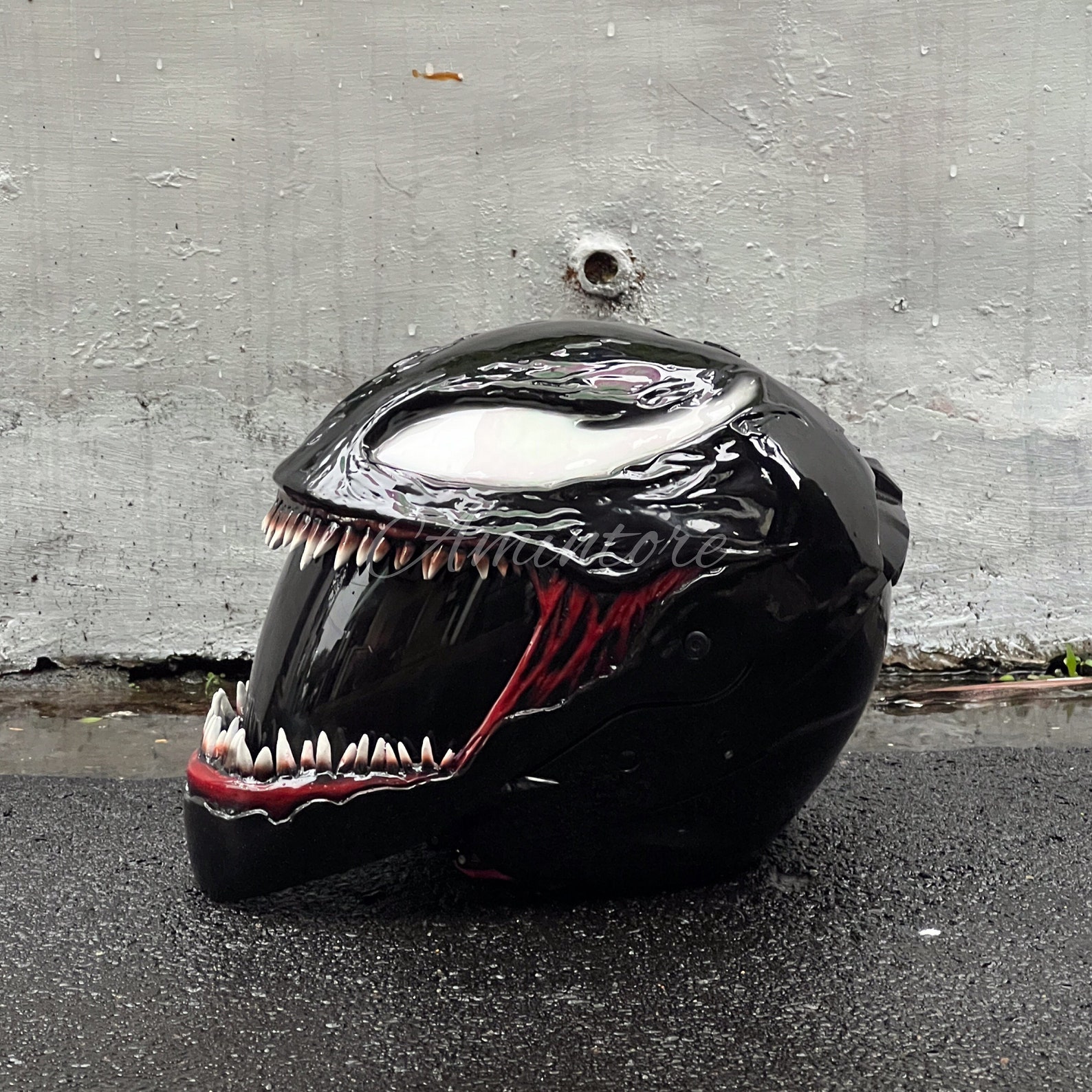 Venom Symbiote Motorcycle Helmet Custom DOT and ECE Approved - Etsy