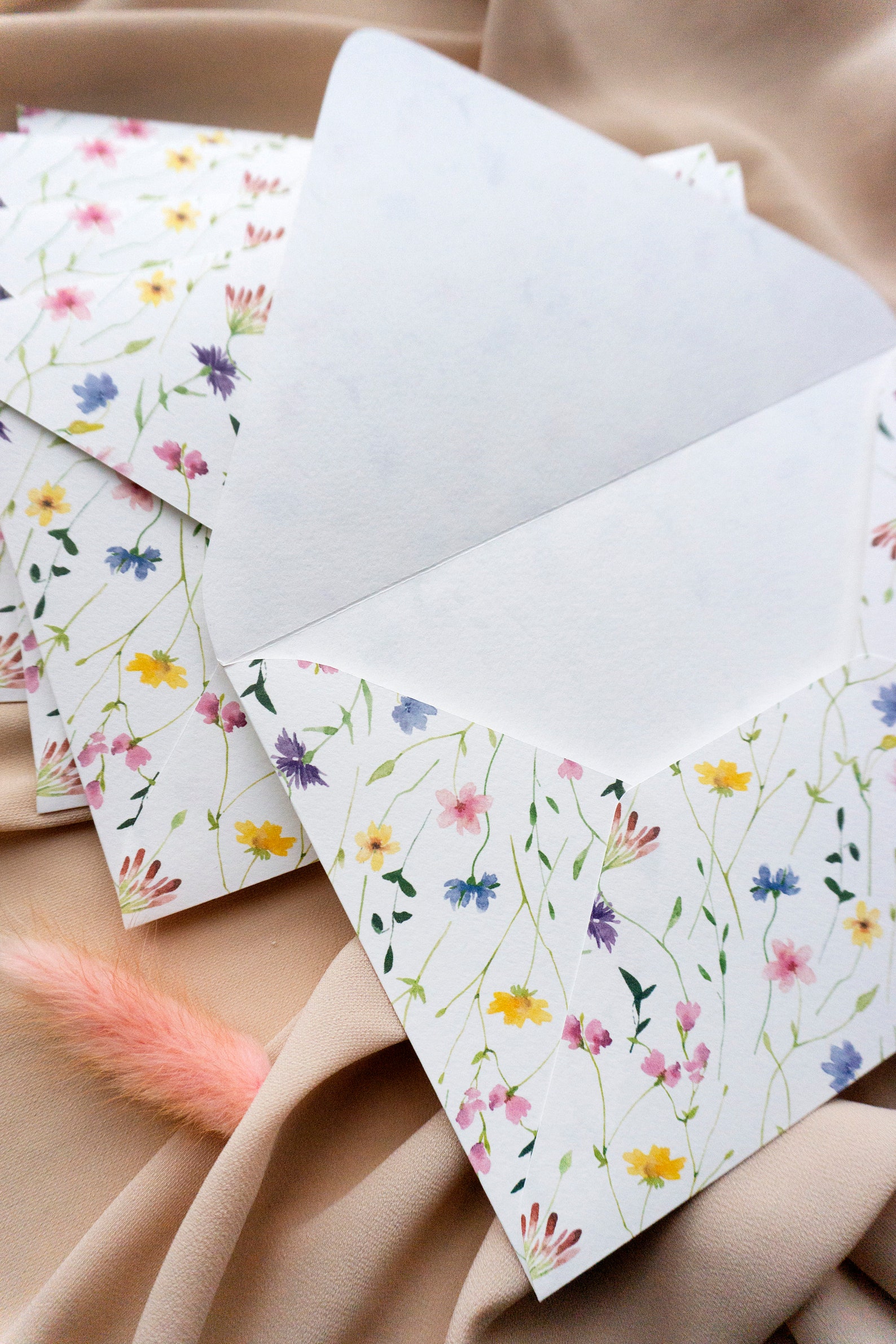 Premium Wild Flowers Pattern Envelopes, Euro Flap Handmade Envelope ...
