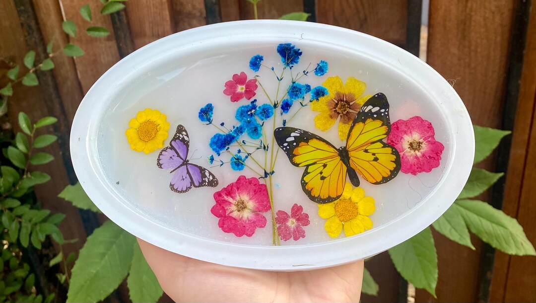 Monarch Butterfly Resin Tray With Pressed Flowers - Etsy