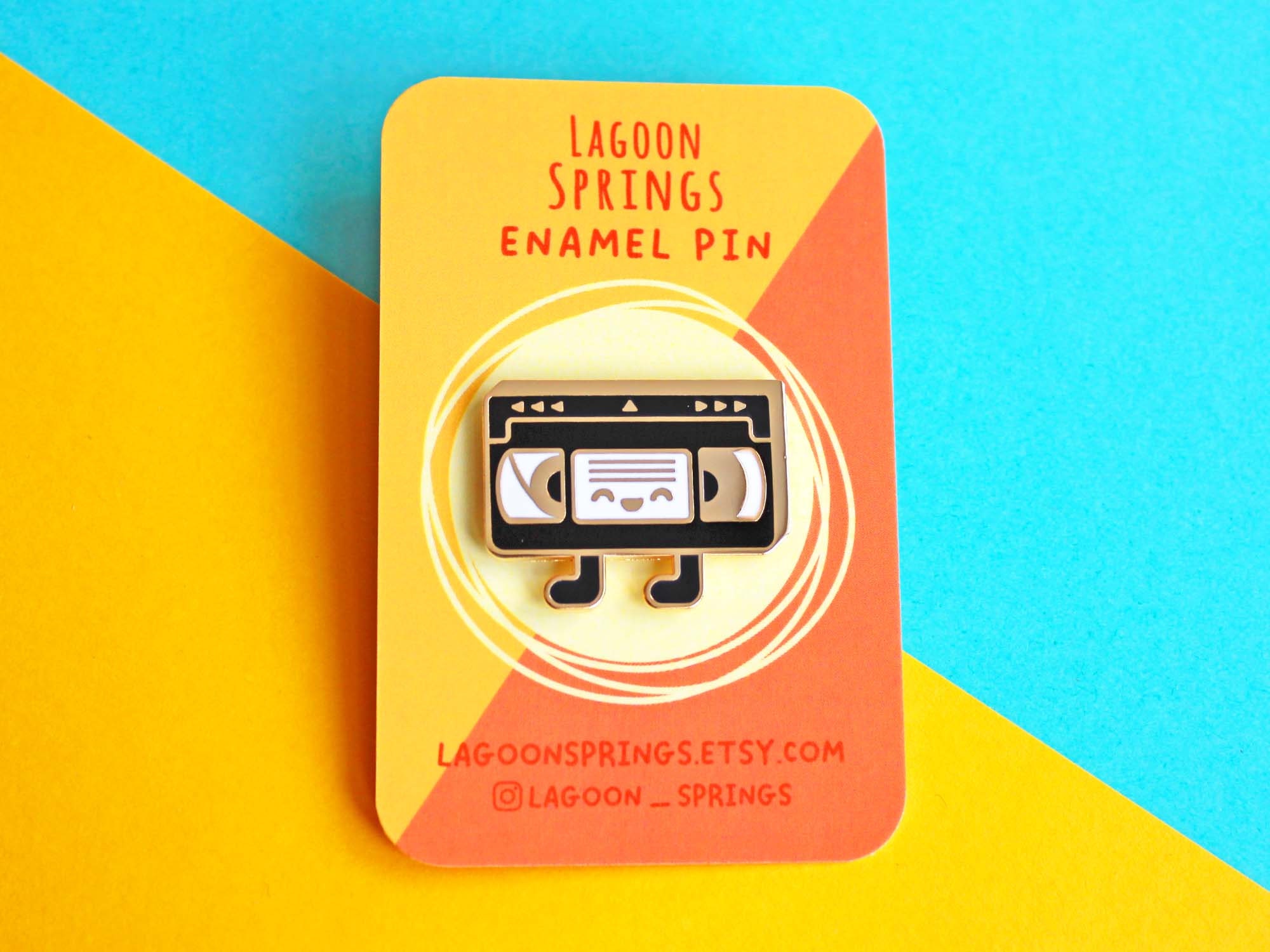 Retro Video Tape Enamel Pin, VHS Enamel Pin, 80's Retro Badge, Cute ...