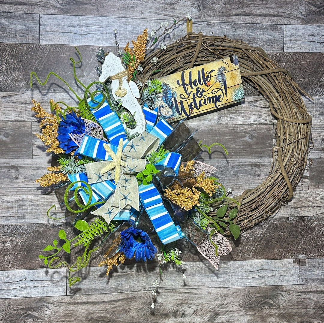 Beachy Welcome Coastal Wreath for Front Door, Seahorse Starfish Floral ...