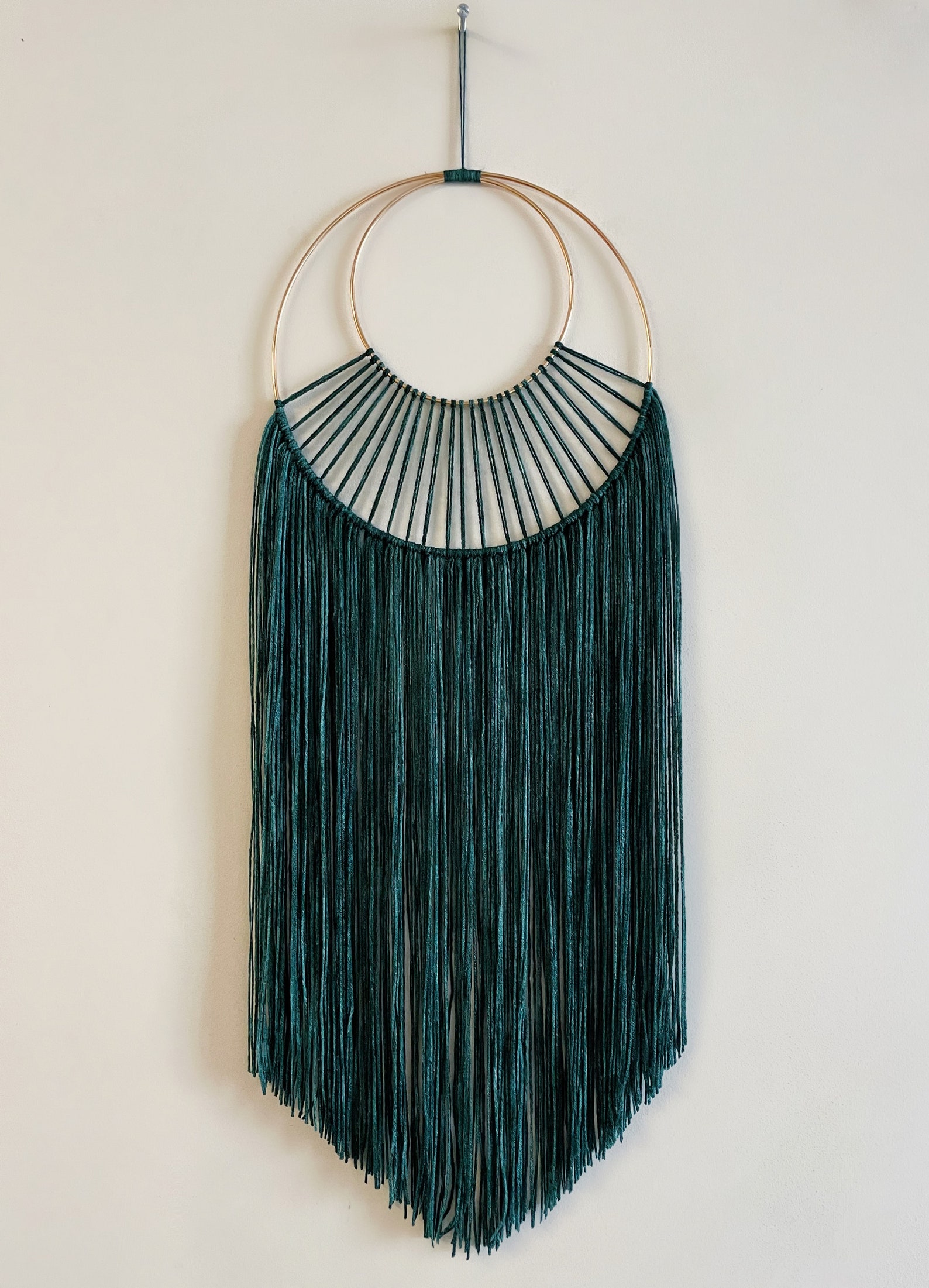 Emerald Green Yarn Hoop Wall Hanging / Macrame Wall Hanging / - Etsy
