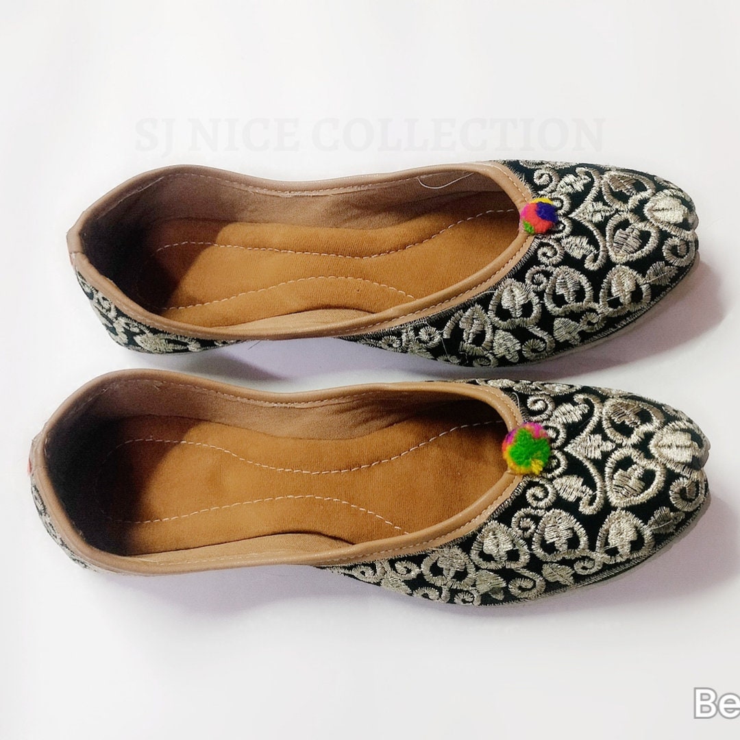 Punjabi Jutti Braut ethnischen Mojari Schwarz Silber - Etsy.de