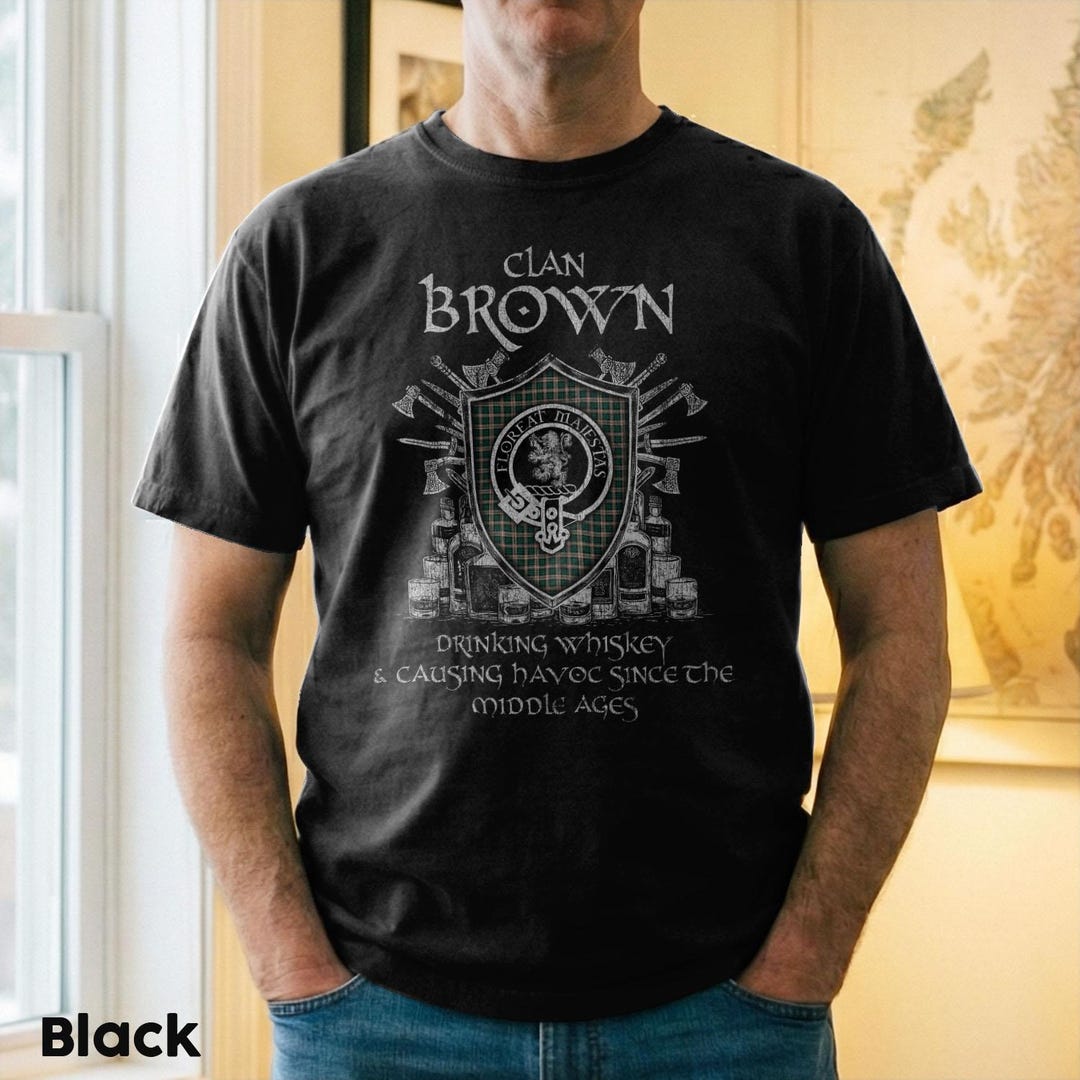 Clan Brown Watch Tartan Crest Vintage Last Name T-shirt Premium Comfort ...