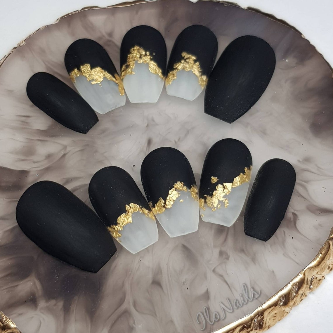 Black and Gold Flakes With Matt Finish Press on Nails. - Etsy UK