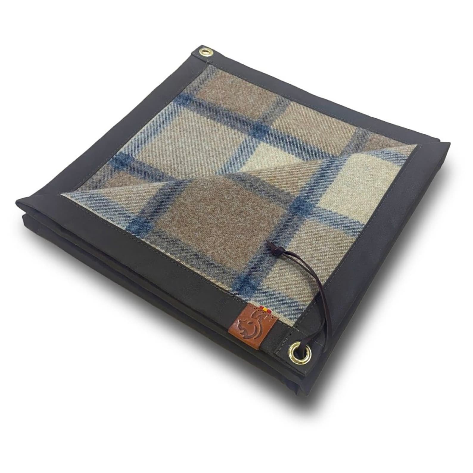 Oilskin & Wool Mats - Artisanal Bushcraft and Camping Waxed Cotton ...