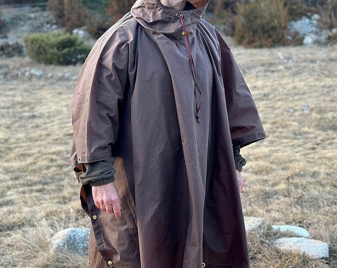 Oilskin Poncho Shelter - Perfect Poncho for Bushcraft and Outdoor ...