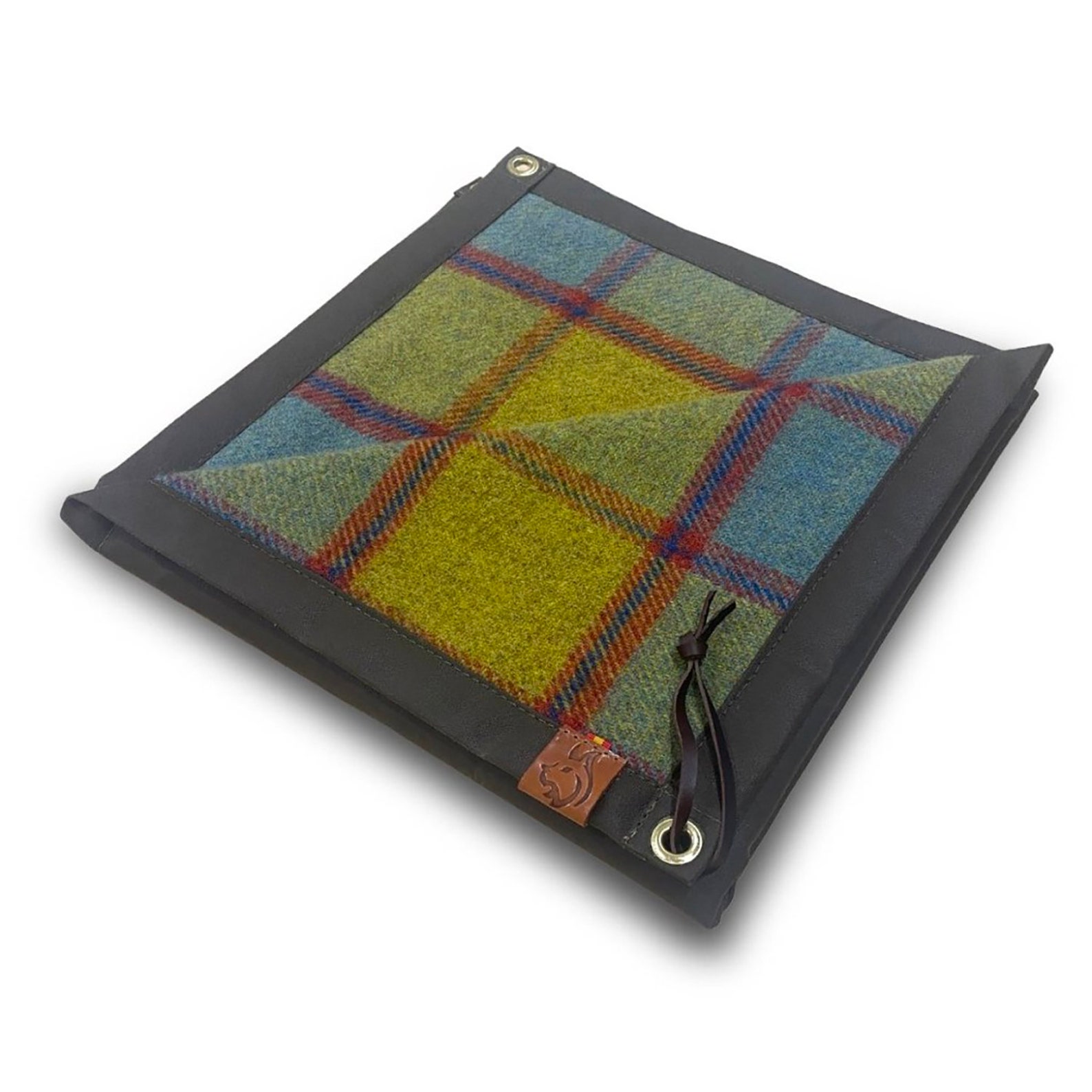 Oilskin & Wool Mats - Artisanal Bushcraft and Camping Waxed Cotton ...
