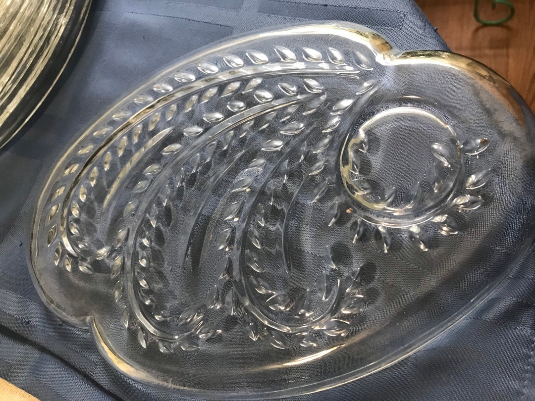 Federal Glass Wheat Pattern Snack Plates - Etsy
