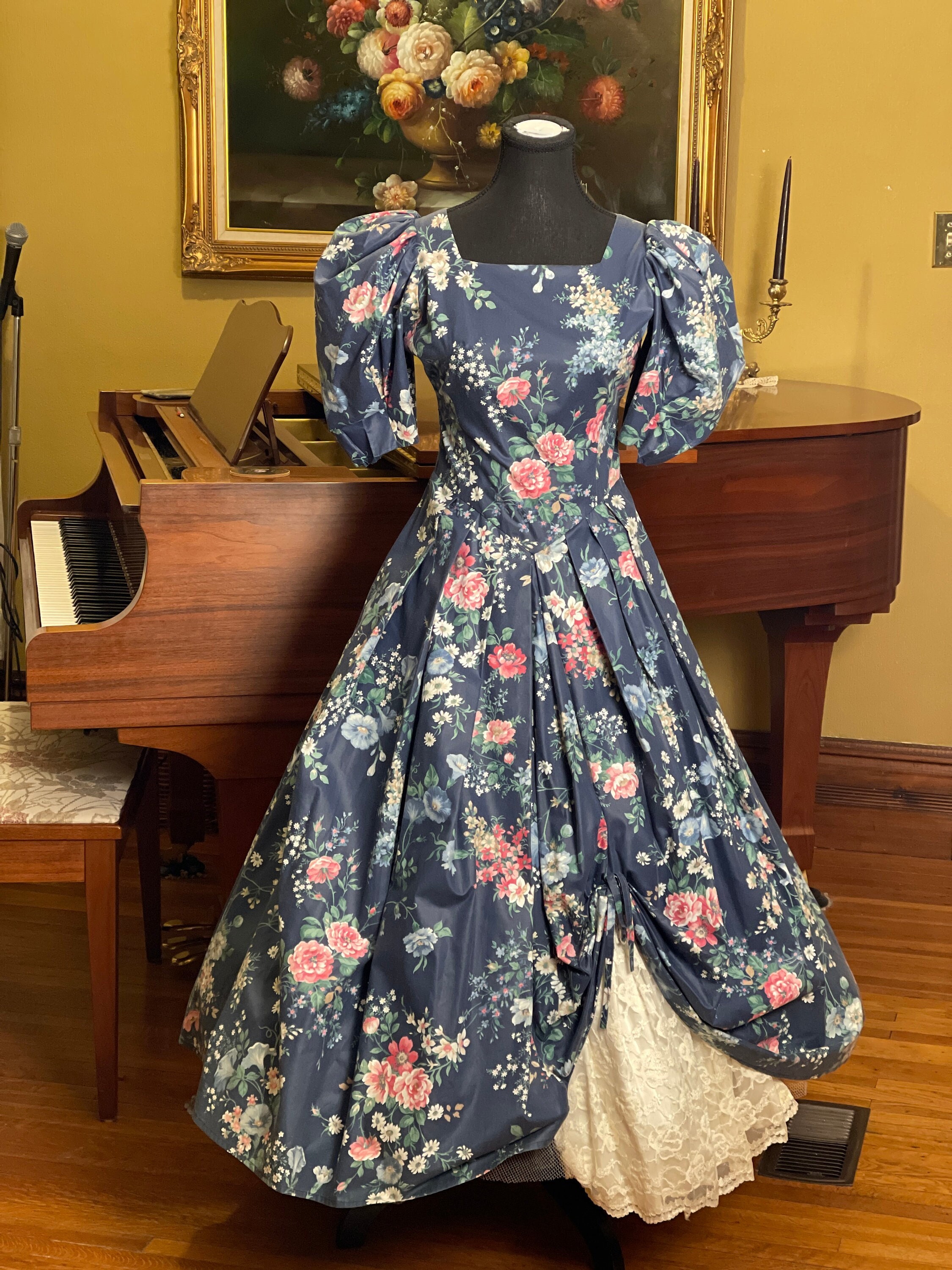 Indie Prom Dresses