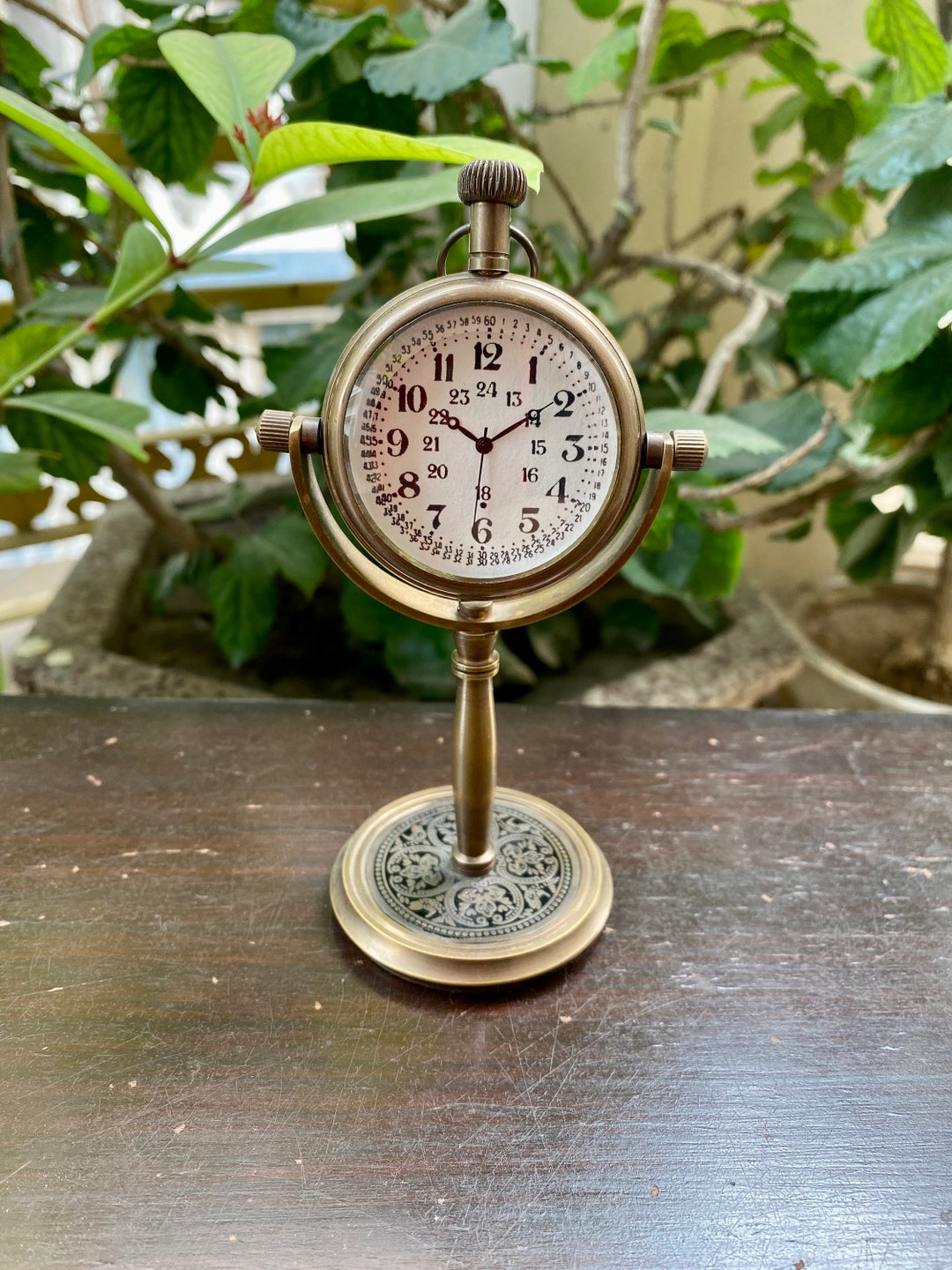 Brass Desk Clock on Stand | Retro Style Table Clock | Classic Home ...