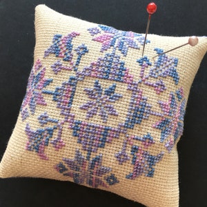 NEW BOOK! Quaker Samplers in Cross Stitch PDF Book Uses the Beautiful ...