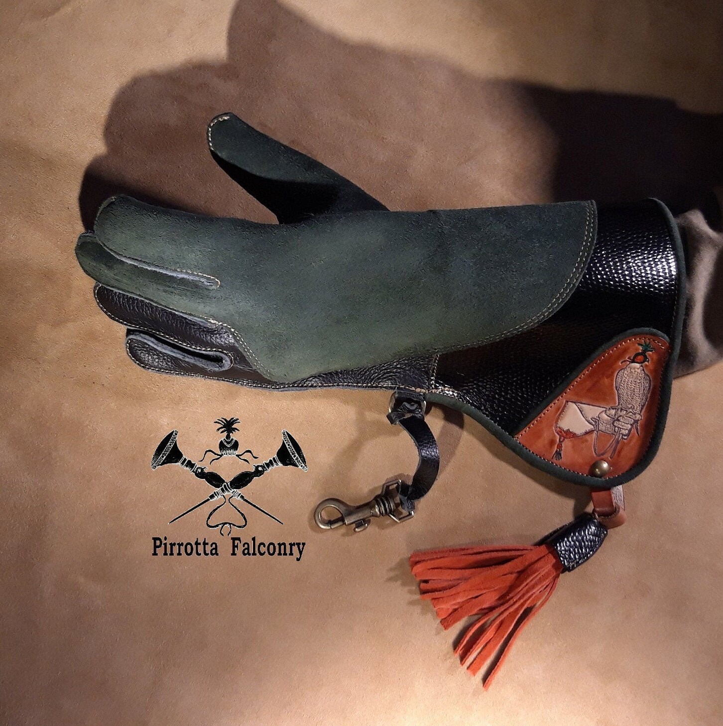 Falconry glove - Falconry equipment - Historical reenactment - Medieval ...