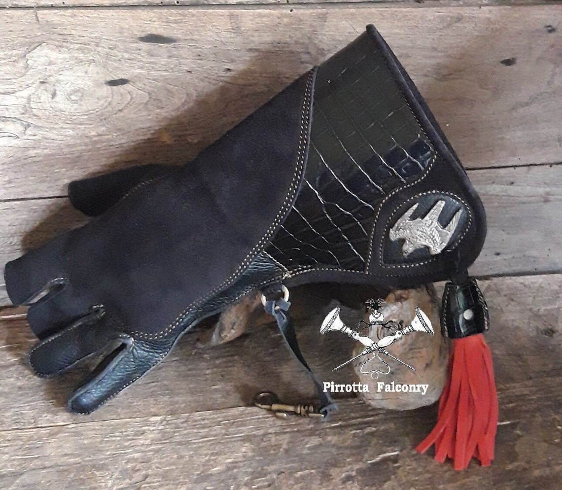 Falconry Glove Sculpture Glove Leather Falconry Glove - Etsy