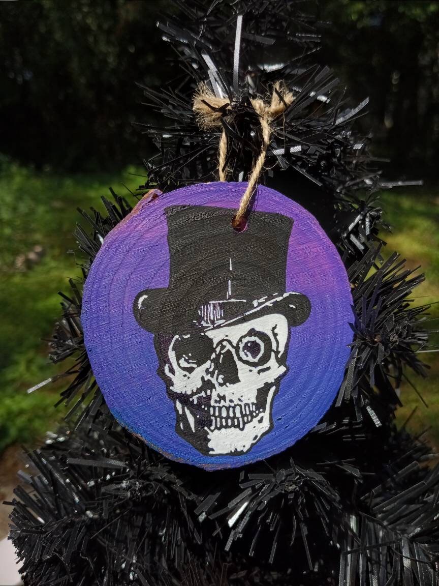 Dapper Skull Gothic Horror Wood Slice Christmas Ornament - Etsy