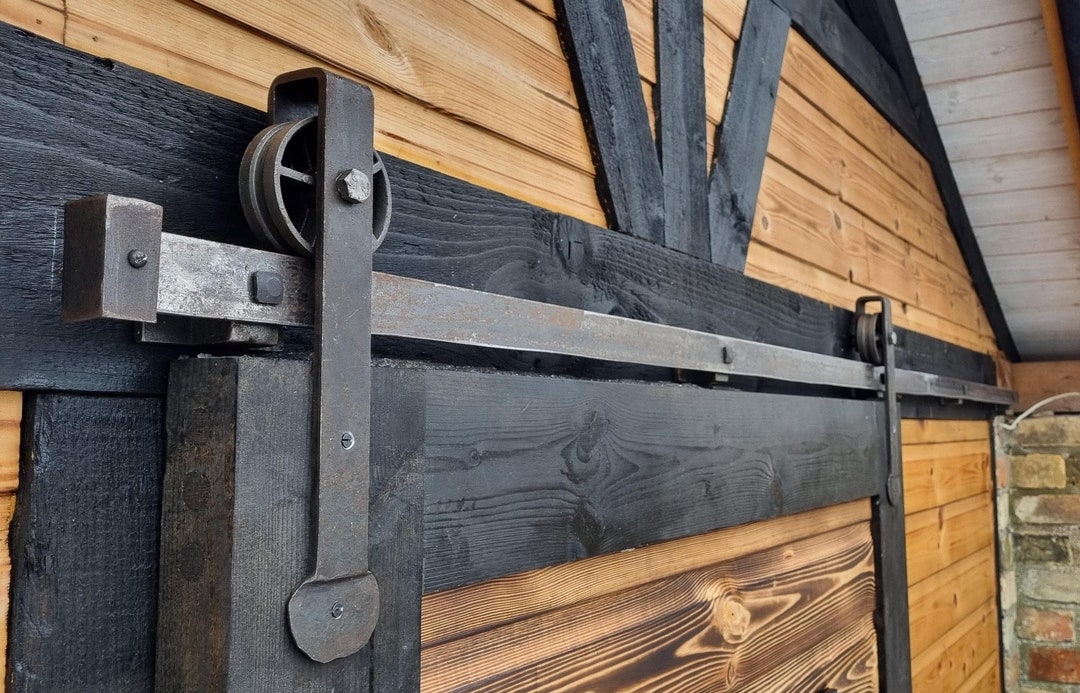 FORÉT Penny End Rustic Antique Iron Hand Forged Sliding Door Rail With ...
