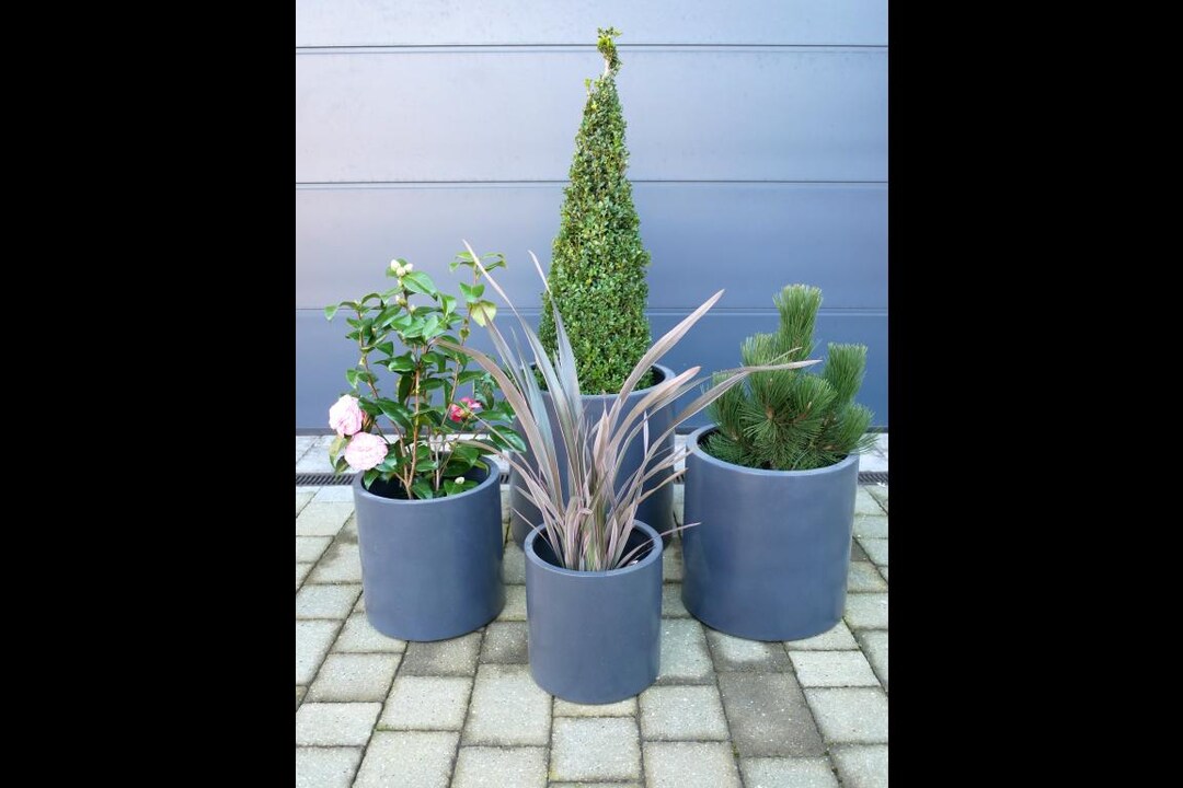 FORÉT Tubed Grey Set of 4 Clay Plant Pots Industrial Rustic Hand Turned ...