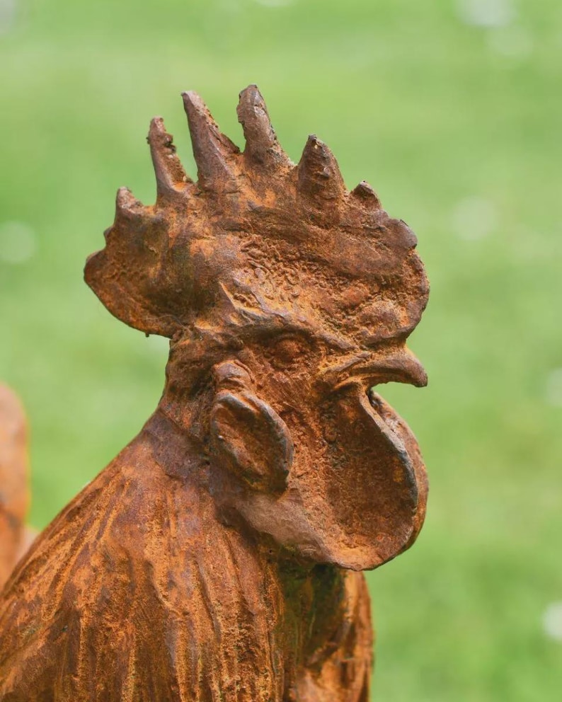 FORÉT Reclaimed Rusty Cockerel Statue Cast Iron Metal Farming Rooster ...