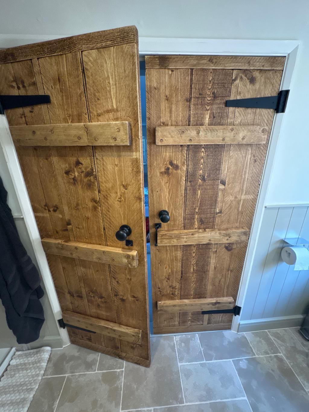 FORÉT Rustic Handcrafted Solid Wood Internal Pine Farmhouse Door ...