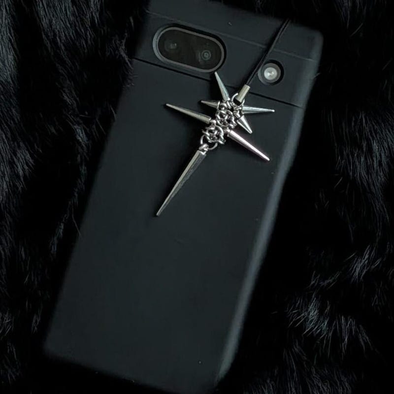 Goth Chainmail Phone Case - Etsy Canada
