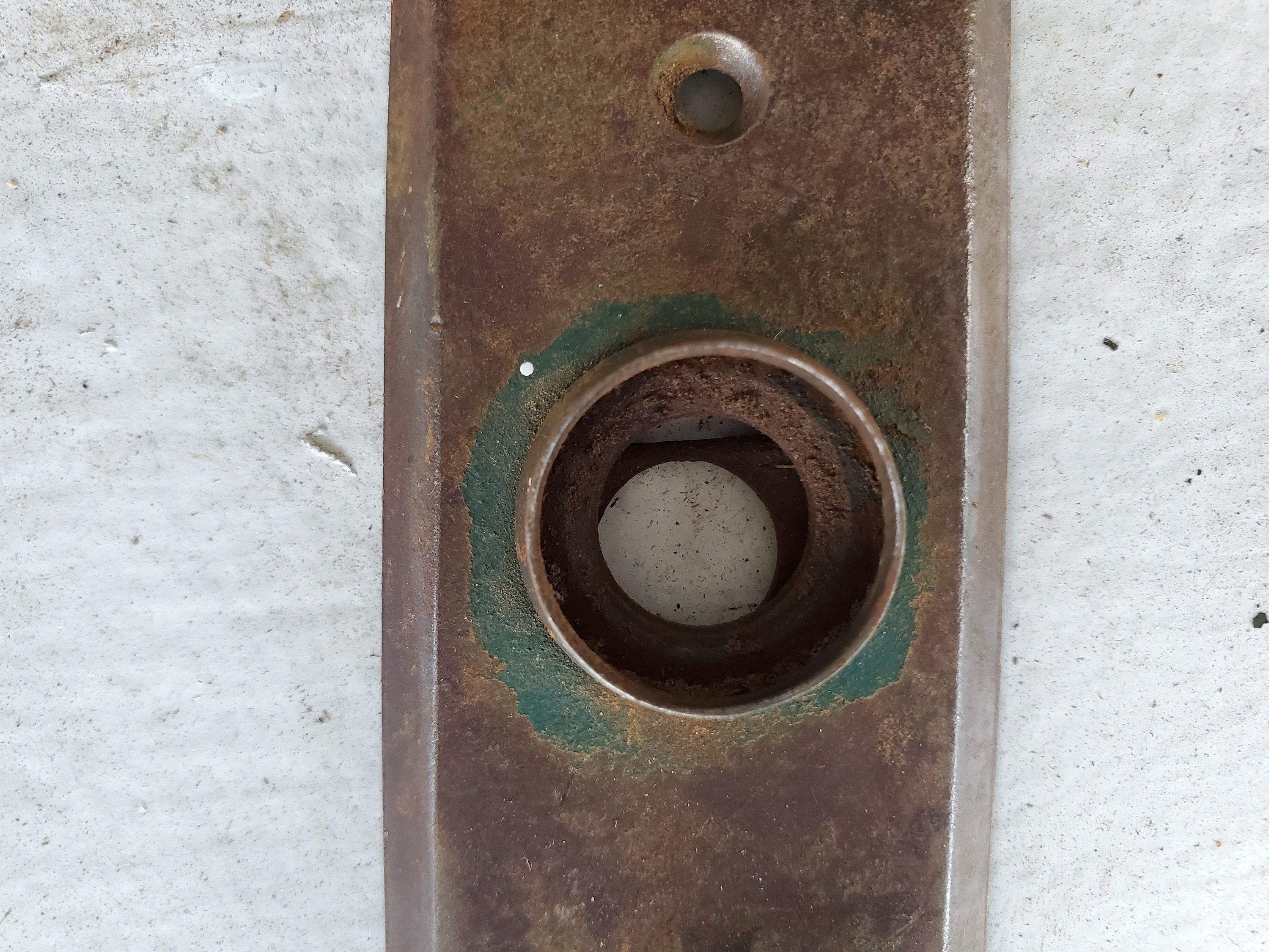 Vintage Set of 2 Key Plates - Etsy