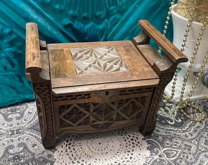 Vintage Small Unique Carved Wood Box - Chest - Aged - Carved Name - Etsy