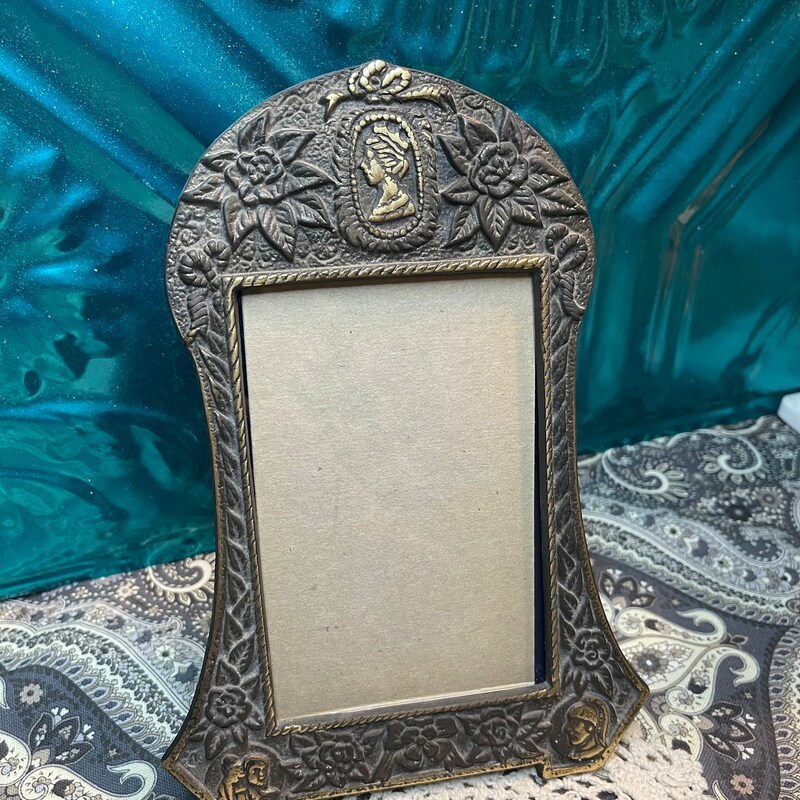 Metal Frame Craft - Etsy