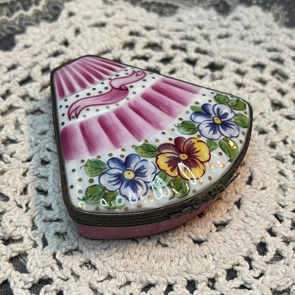 Fan Shaped Box - Etsy