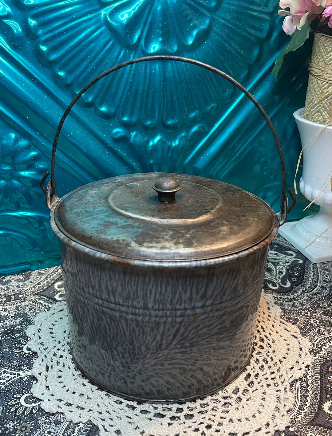 Vintage Enameled Bucket With Lid and Handle Aged Rust Spots - Etsy