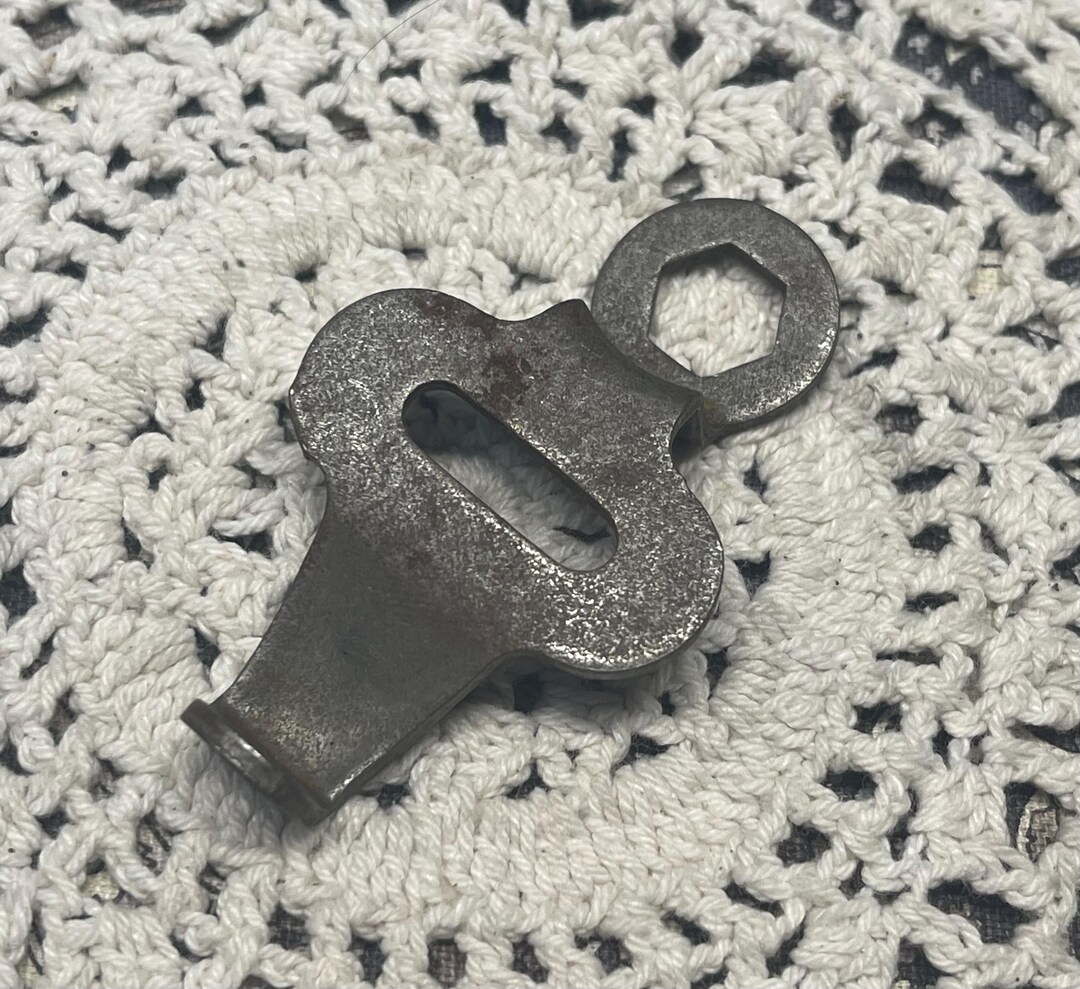 Vintage Roller Skate Key - Etsy