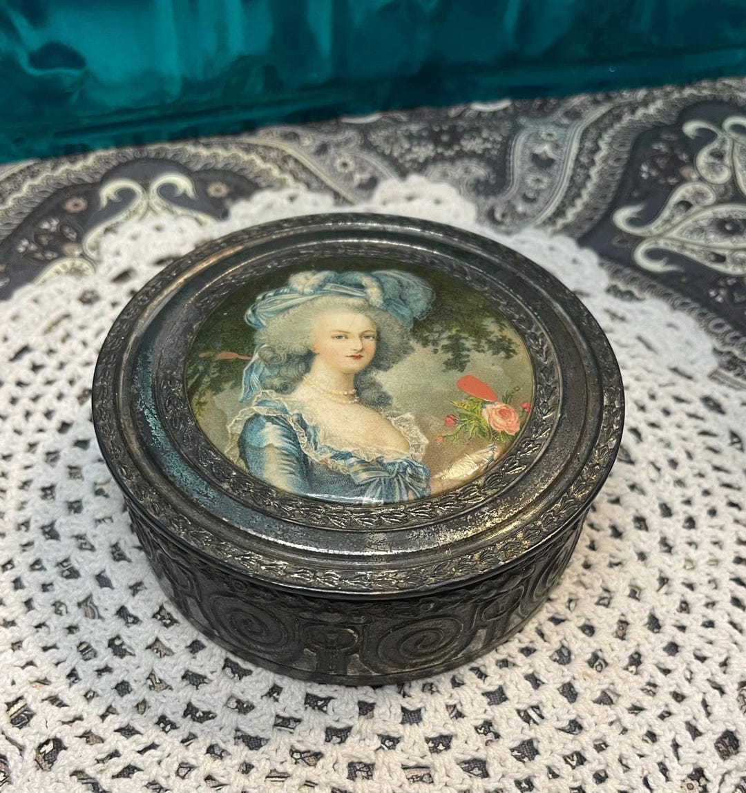 Antique Victorian Style Heavy Metal Powder Box - Original Glass Insert ...