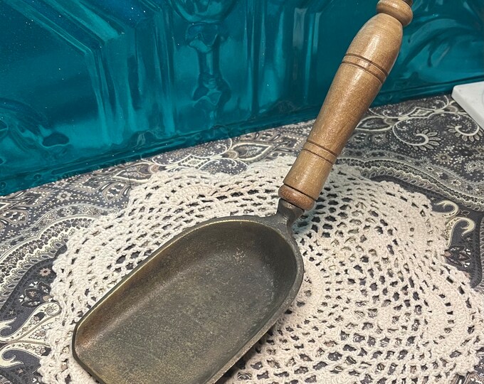 Vintage Cast Iron Fireplace Shovel- With Wood Handle - Etsy