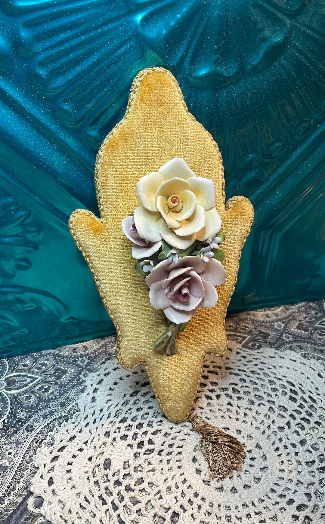 Vintage Velvet Tassel Wall Plaque With Porcelain Flowers - Chipping to ...