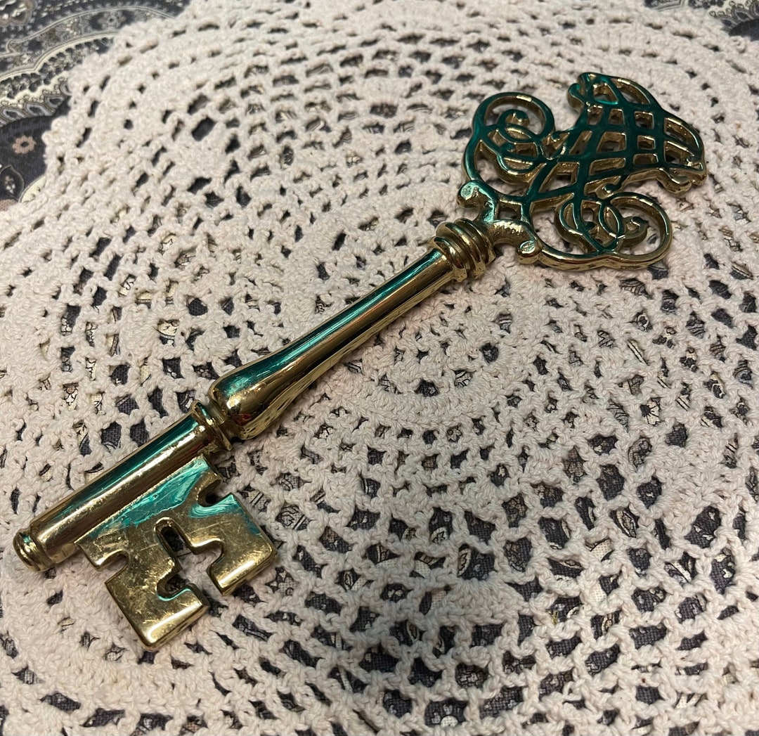 Vintage Brass Ornate Skeleton Key Style Paperweight- Aged - Etsy