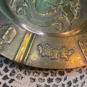 Vintage Brass Crest Wall Decor or Large Ashtray - Etsy
