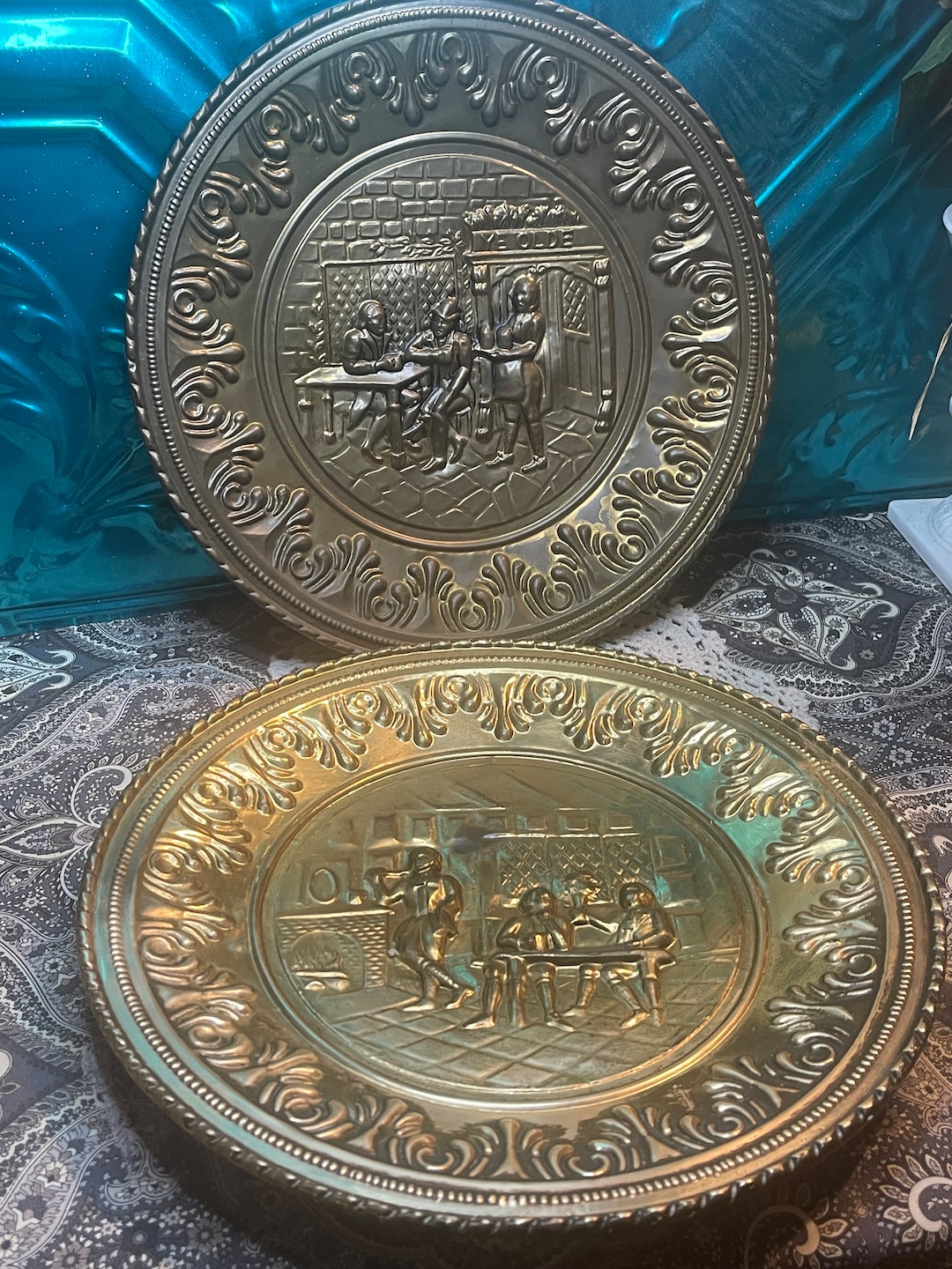 Vintage English Embossed Brass Pub Scene Wall Plates Set of 2 - Clearly ...
