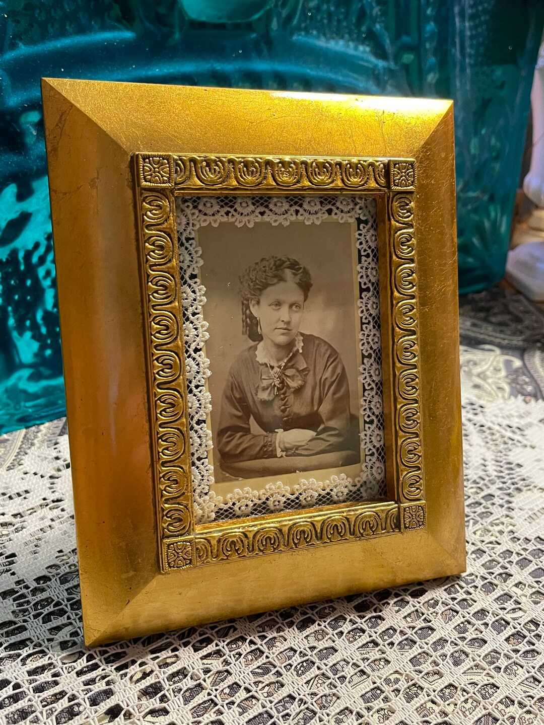 Antique Victorian Photo Card in Vintage Gold Plastic Frame With Lace ...