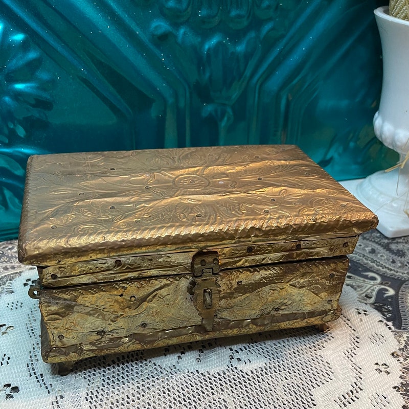 Large Treasure Chest Box - Etsy