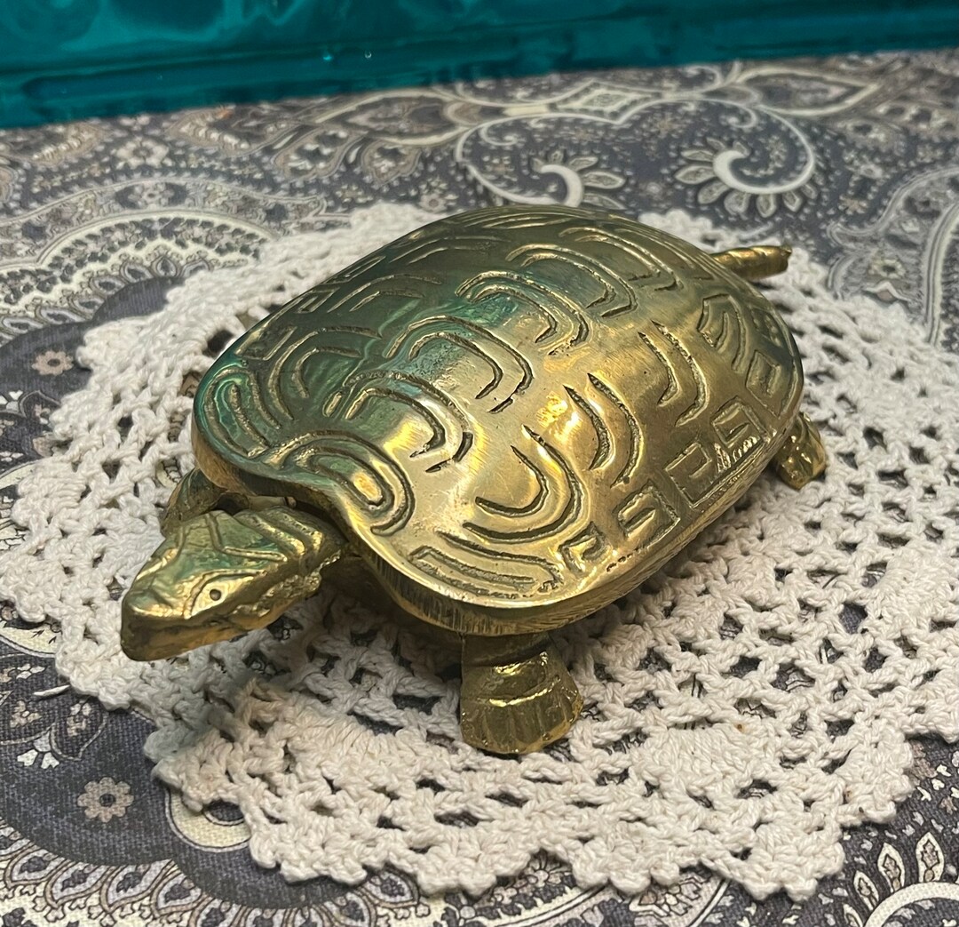 Vintage Brass Turtle Hinged Trinket Box or Ashtray Wear on Tail Tip - Etsy