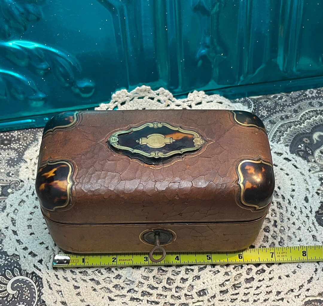Antique Ornate Victorian Travel Perfume Bottle Box- Scent Bottles ...