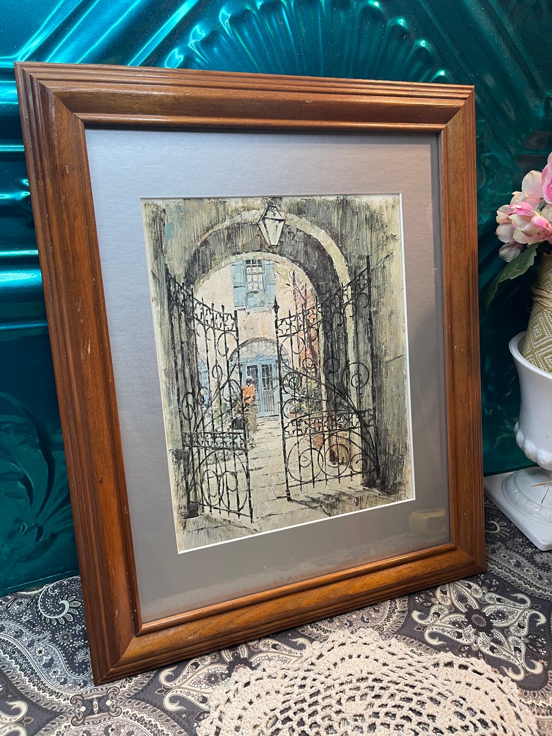 Vintage 1967 New Orleans Courtyard Scene in Aged Wood Frame - Etsy