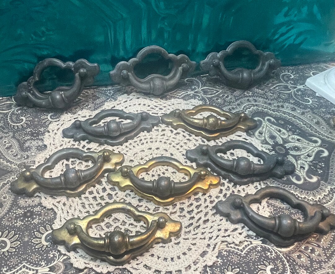 Vintage Metal Drawer Pulls Lot of 10 - Aged- Repurpose- Repainting ...