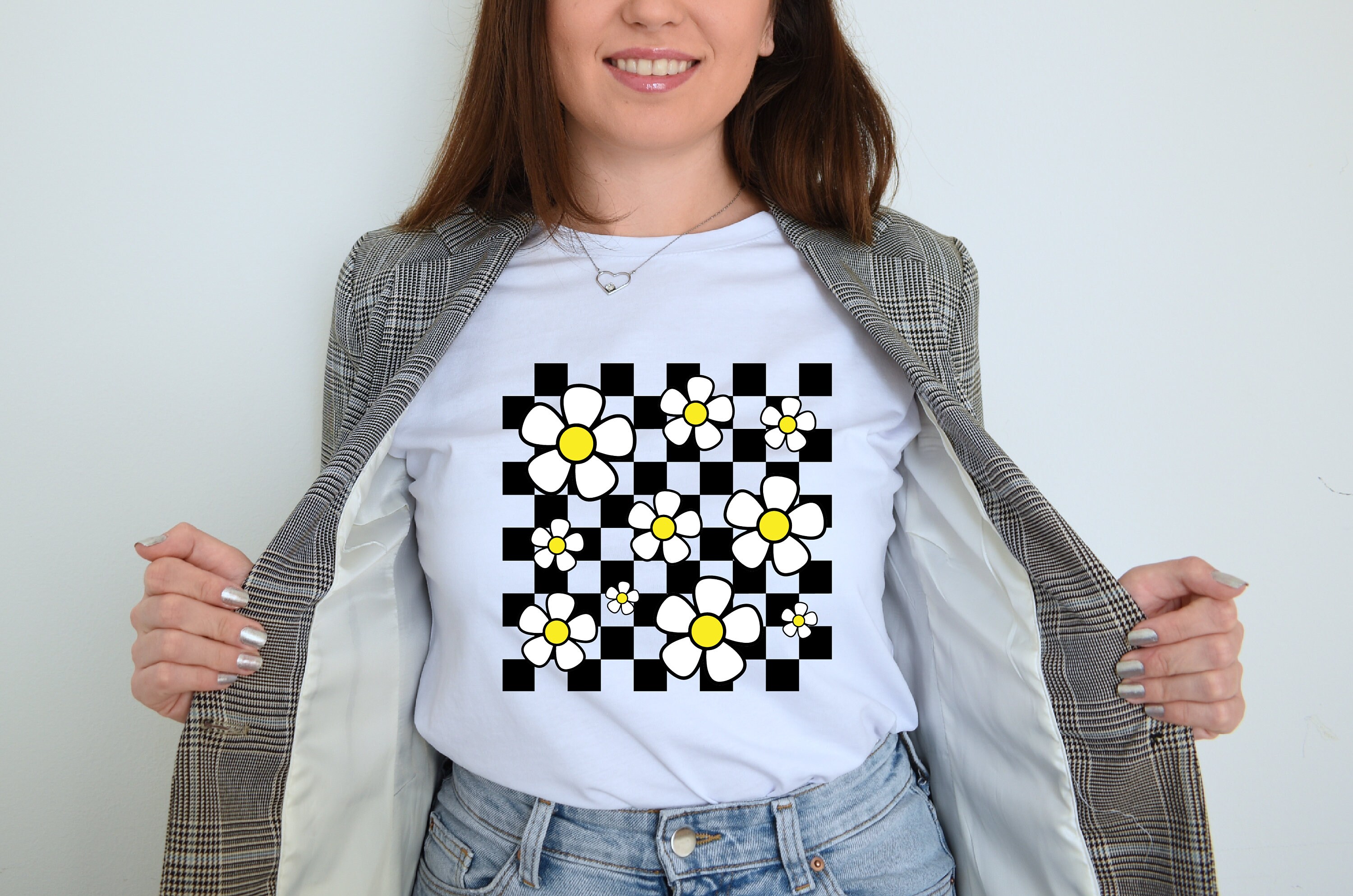 Checkered Pattern Daisy Svg Flower Svg Retro Svg Vintage Svg Groovy Svg ...